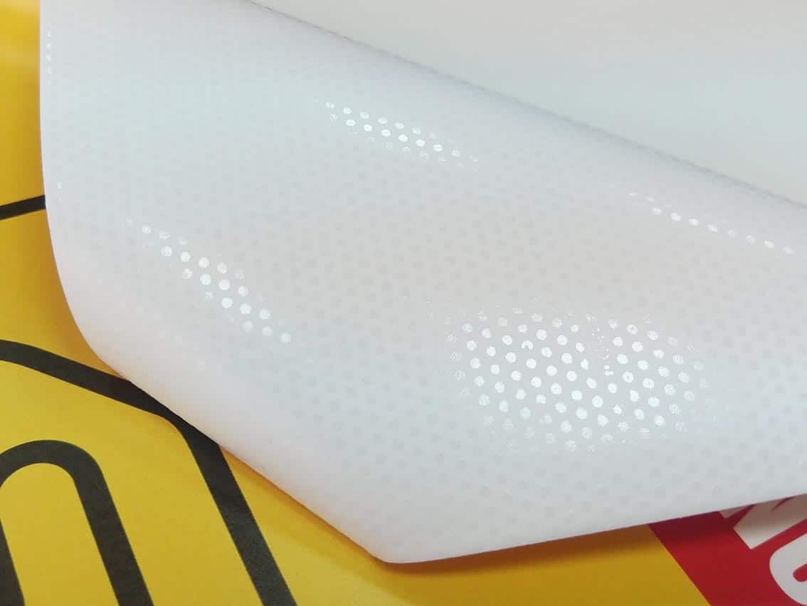 Easy Dot printed | Sticking of the vinyl without a specialized team